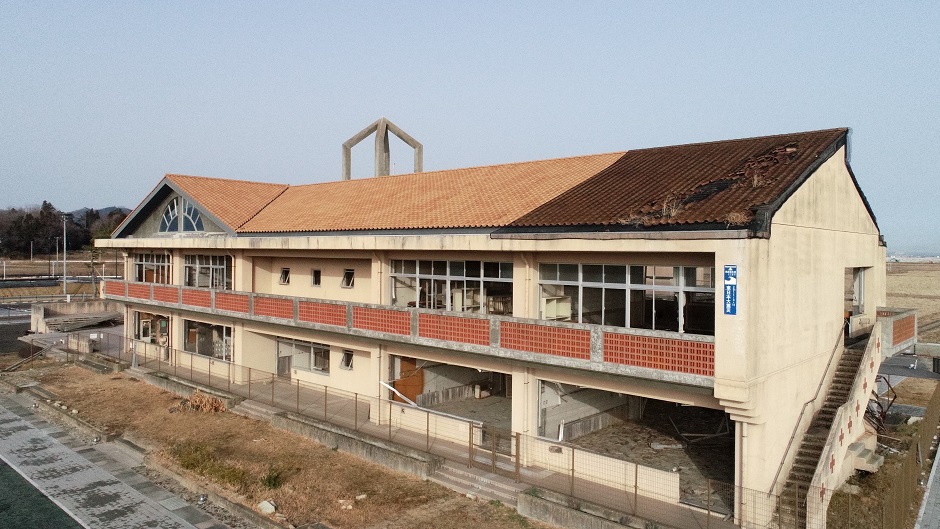 Japanese Elementary School Buildings